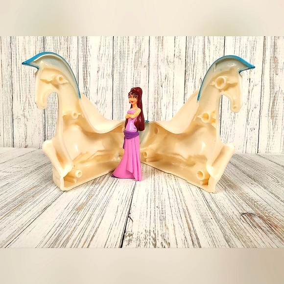 Disney | Toys | 996 Hercules Pegasus And Meg Figure Rare Vintage ...